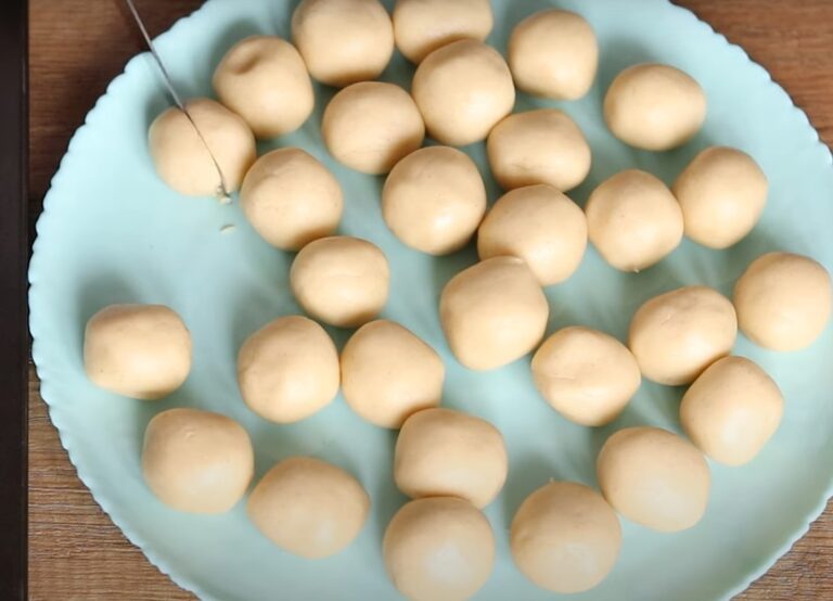 Печенье "Орешки" - рецепт проще простого. Без формы и с вкусной начинкой